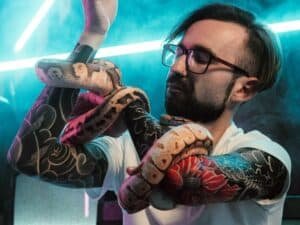 What To Do If A Snake Wraps Around You (Vital Tips)